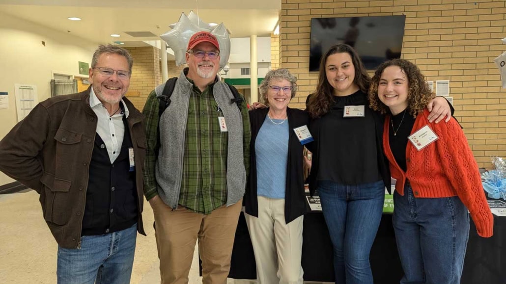 Cultivating Curiosity Through AI: from ENG/PHL 399 to the OCTE ...